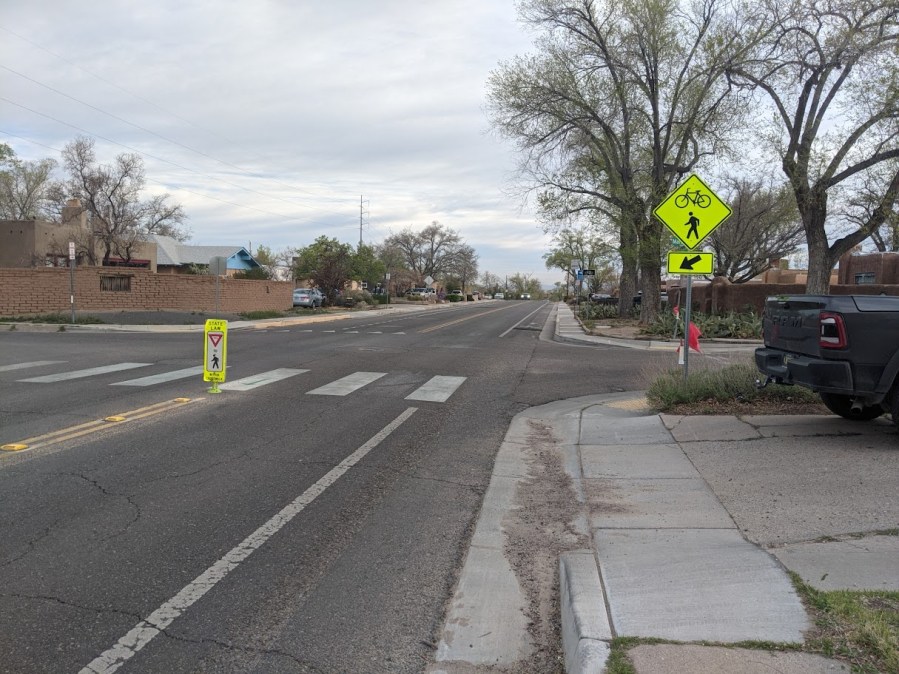 Quentin Taratino Explains Pedestrian Flags – Better Burque